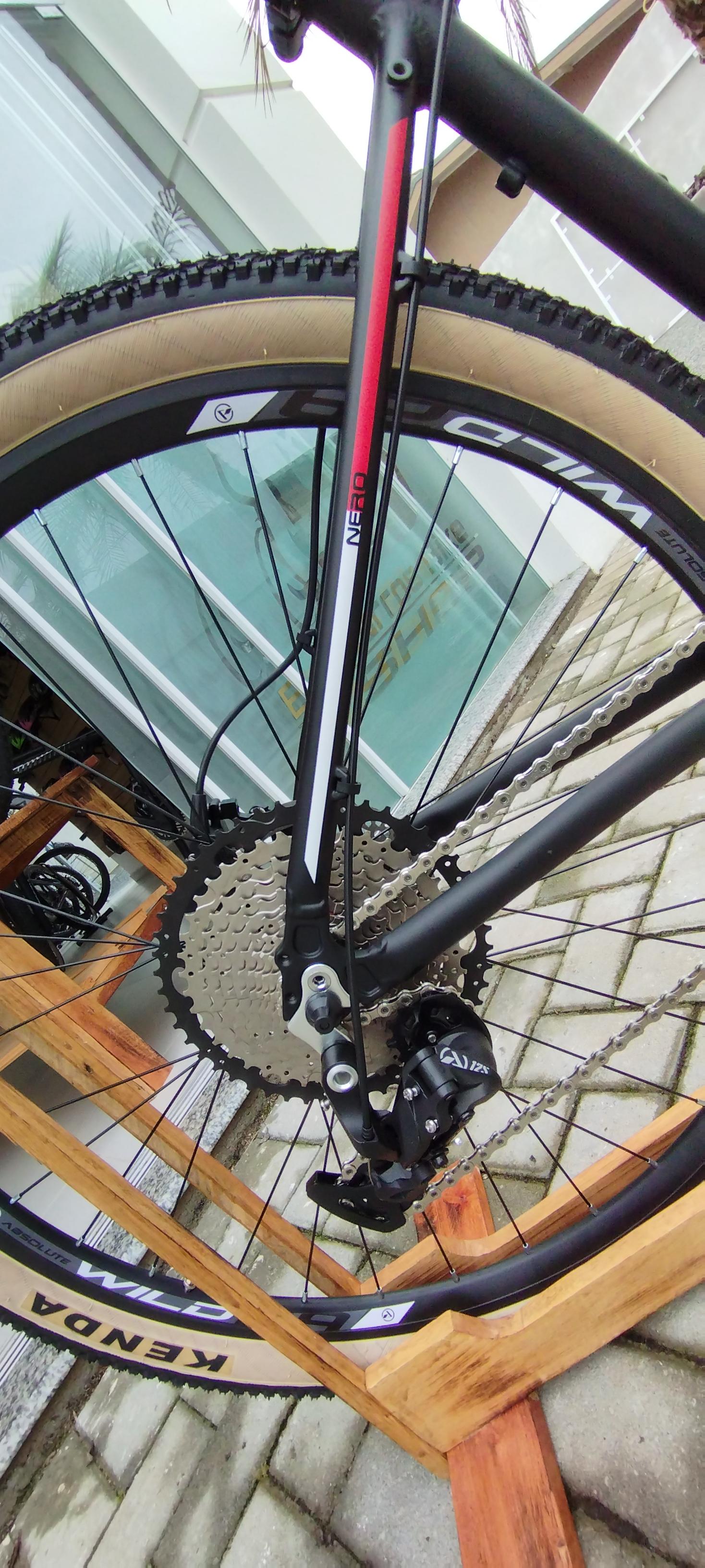 BICICLETA ABSOLUTE NERO4 / 12V / VERSAO 2 - Barros Bike Shop